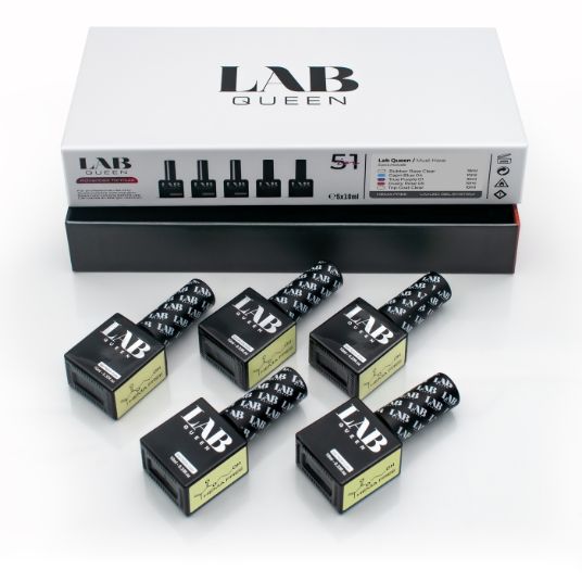 MUST HAVE SET - - Lab Queen