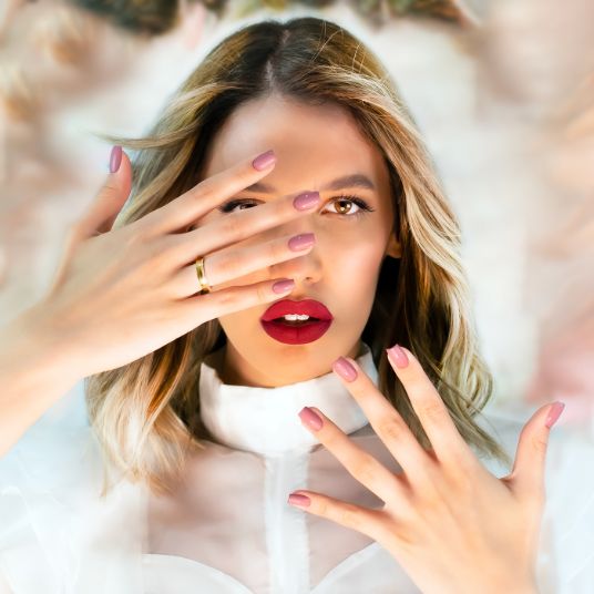 MUST HAVE SET - - Lab Queen